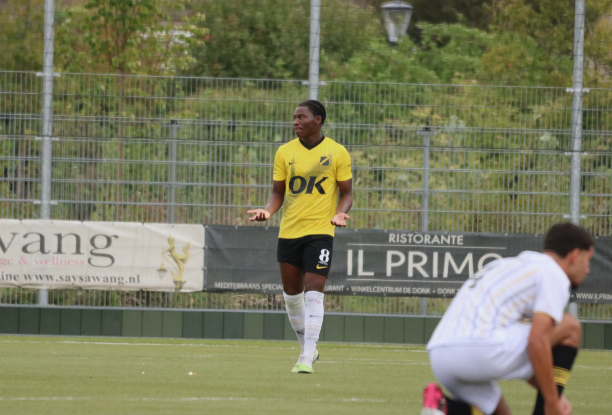 Mardoché Hiddinga hoopt zich meer te kunnen laten zien bij NAC O21: ‘Dan ga ik vrijer voetballen’